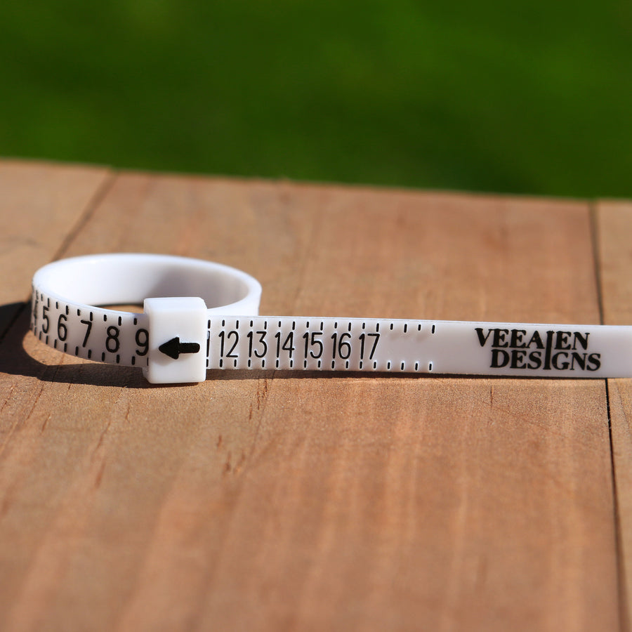 FREE Reusable Ring Sizer | Find Your Ring Size | Ring Sizing Tool ...