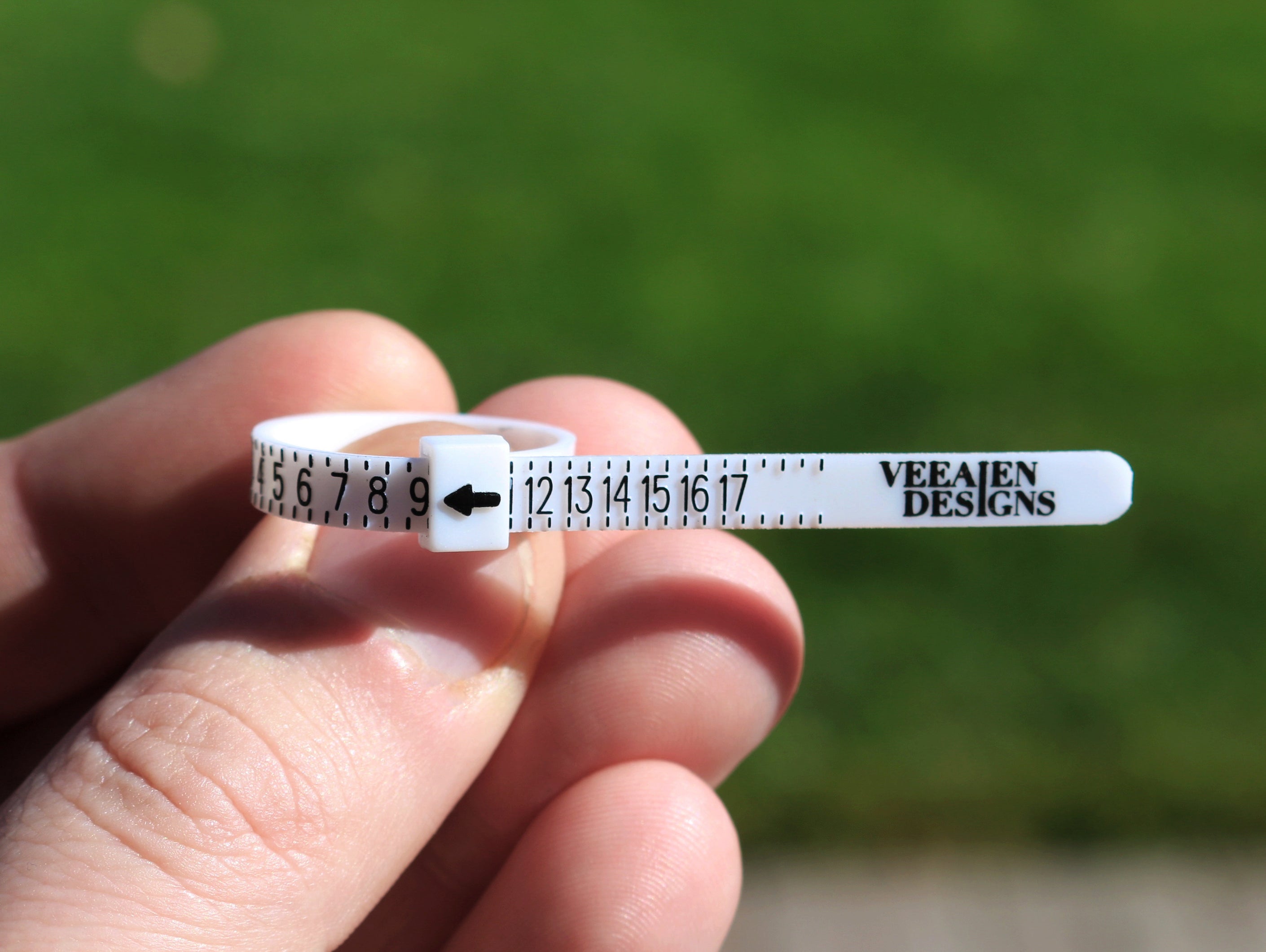 FREE Reusable Ring Sizer | Find Your Ring Size | Ring Sizing Tool ...