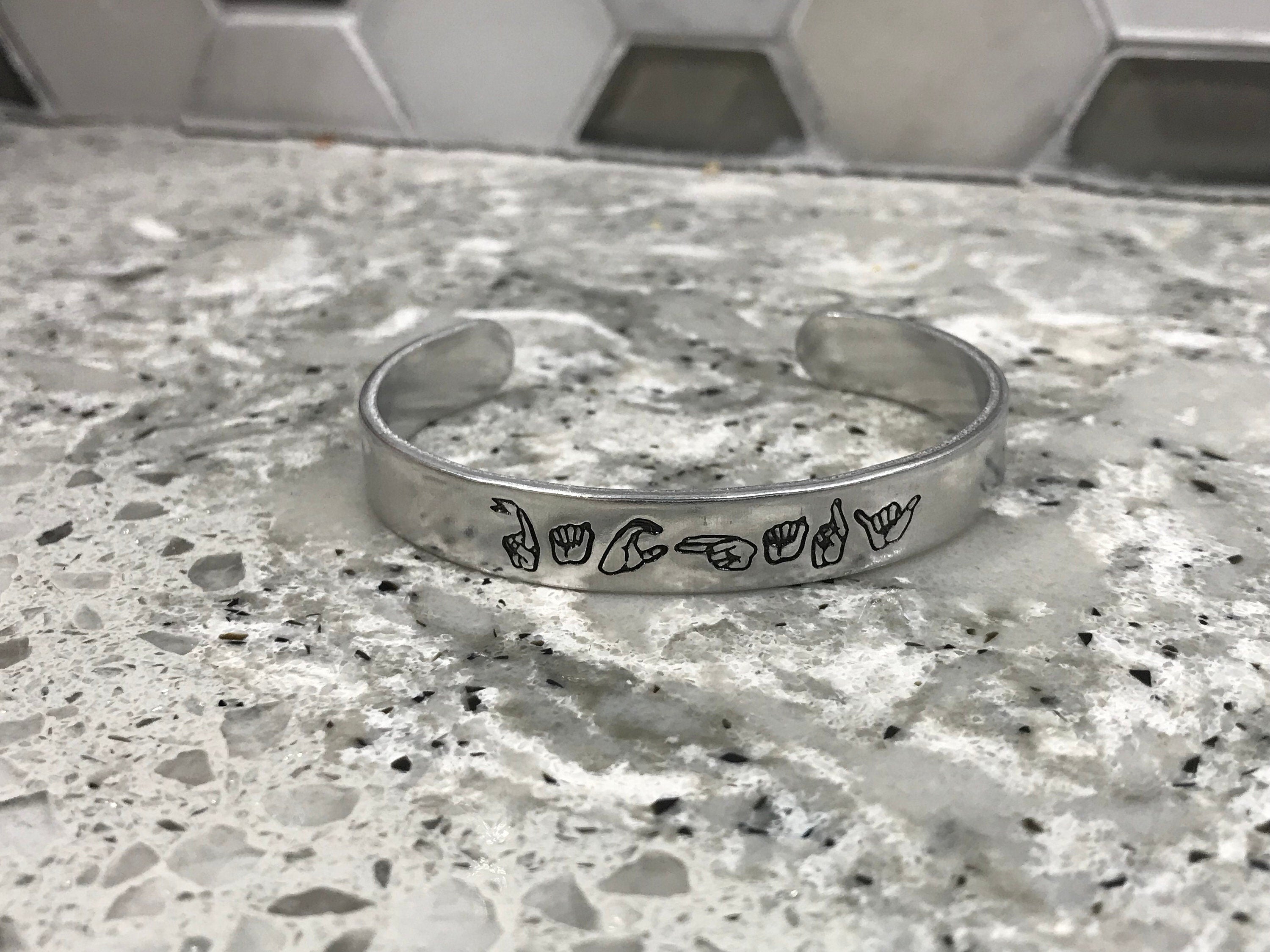 ASL Name Bangle Bracelet | American Sign Language Jewelry - Veeaien Designs