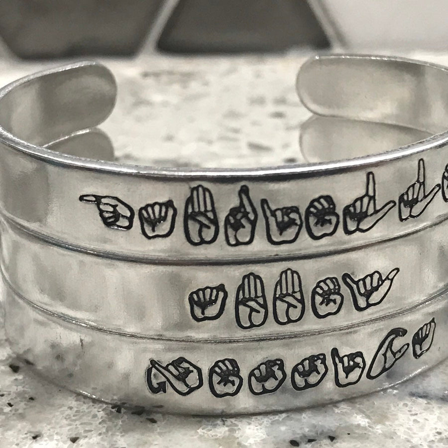 ASL Name Bangle Bracelet | American Sign Language Jewelry - Veeaien Designs